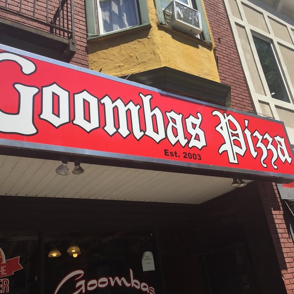 Goomba's Pizza - 720 Main St