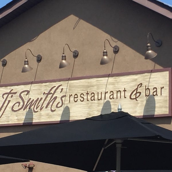 TJ Smith's - 24 tips from 820 visitors