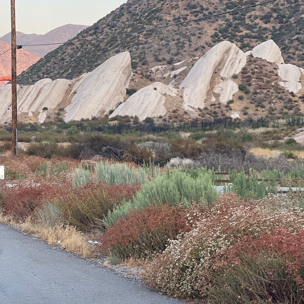 Mormon Rocks - 34.32359°N / 117.49809°W