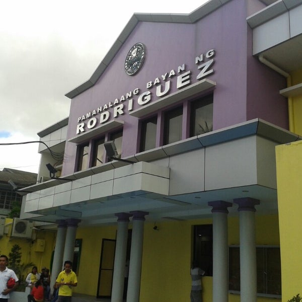 Rodriguez Municipal Hall - 1 tip from 139 visitors