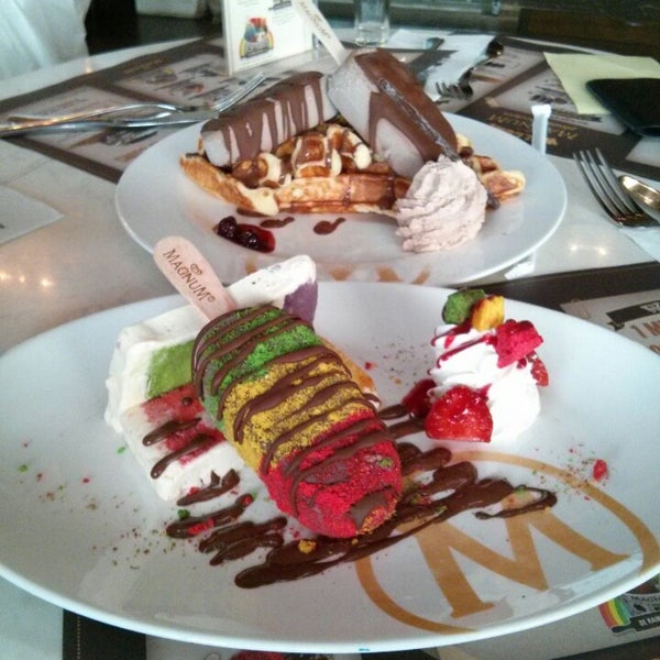 The New Magnum Café (Now Closed) - Jakarta Pusat, Jakarta