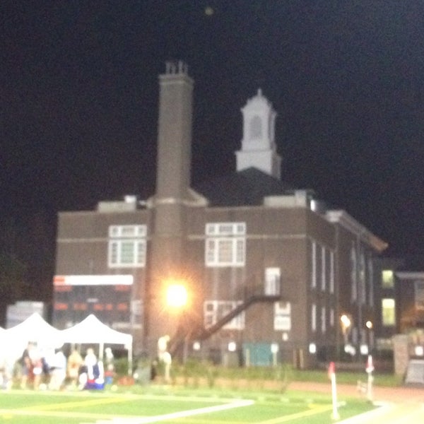 Photos at Haddonfield Memorial High School - 4 tips