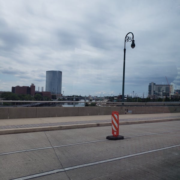 Walnut Street Bridge - Bridge in Philadelphia