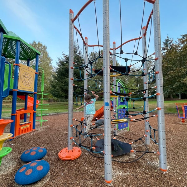 Thomas Teasdale Park - Park in Renton