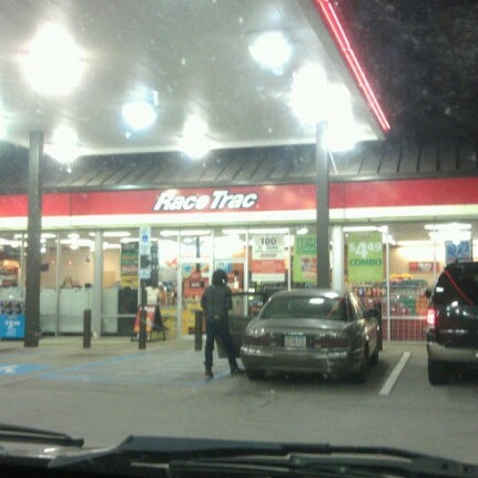 RaceTrac - Fuel Station