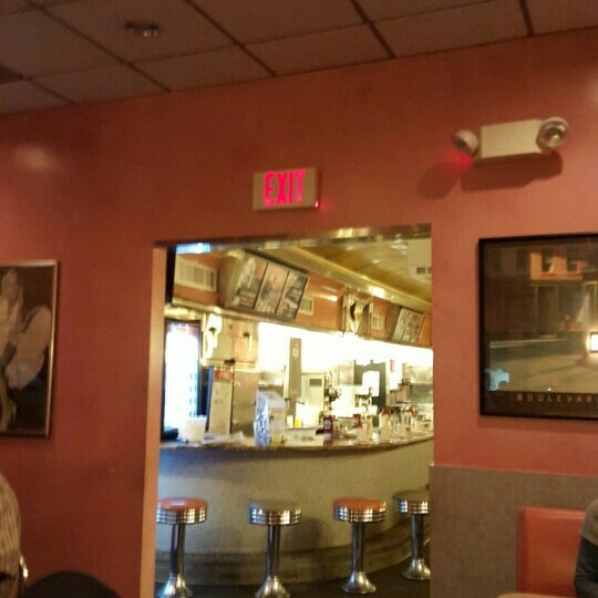 Pittston Diner - Diner