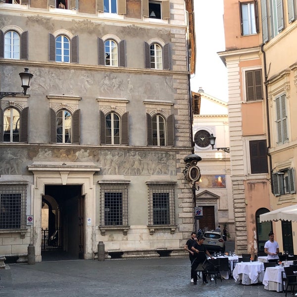 Palazzo Ricci - Regola - Piazza de' Ricci