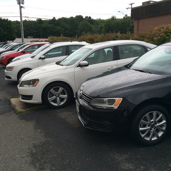 Valenti Volkswagen - Car Dealership