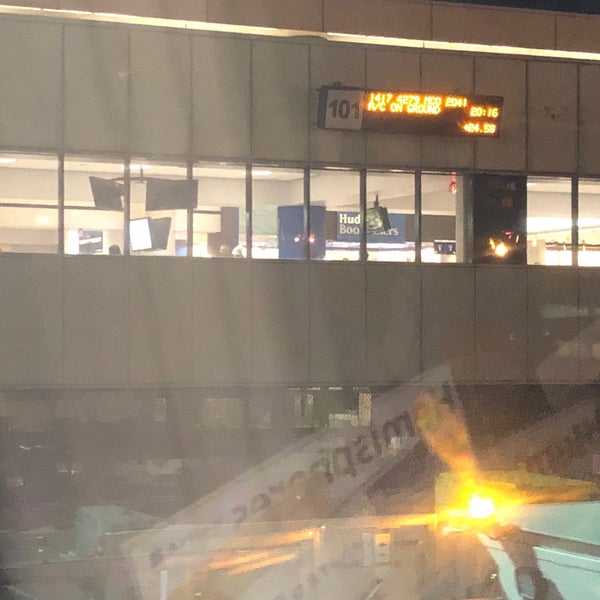 Gate C101 - Newark Airport and Port Newark - 6 tips