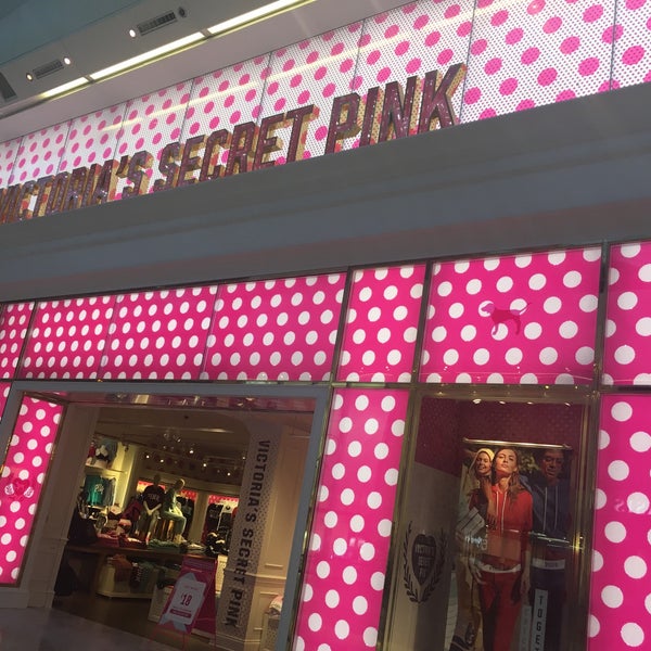 PINK Victoria's Secret - Lingerie Store in Shepherd's Bush