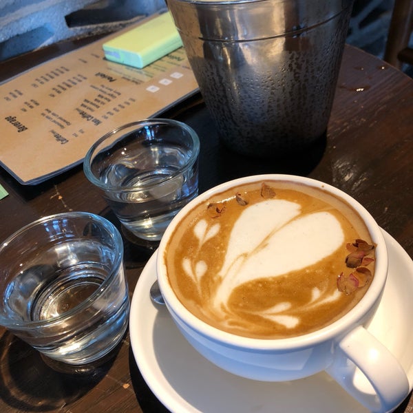 Bow Wow Cafe (Now Closed) - 1F-06, Kompleks Kenari