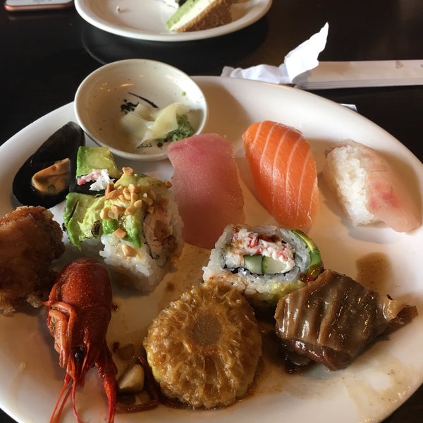 Bluefin Sushi & Seafood Buffet (Now Closed) - Seafood Restaurant in Seattle
