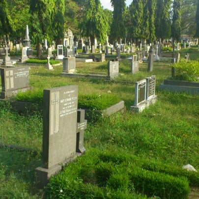 Photos at Borella Cemetry - Cemetery