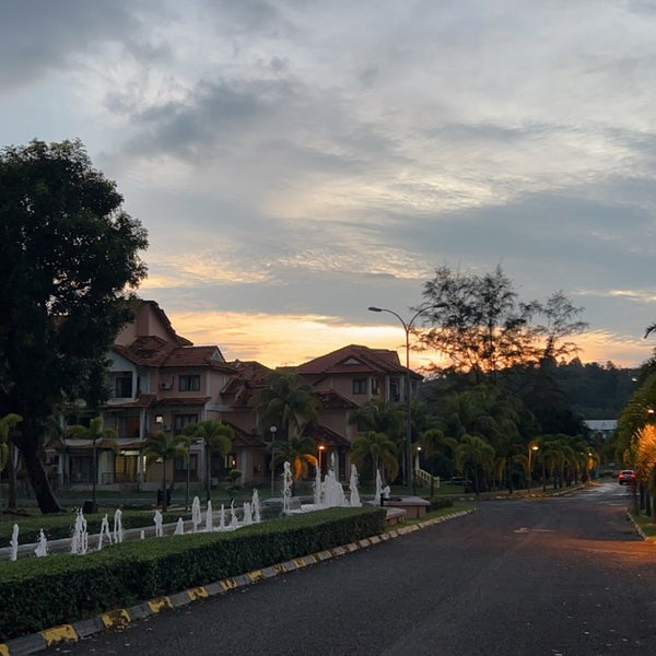 Resort World Kijal - 108 tips from 6424 visitors