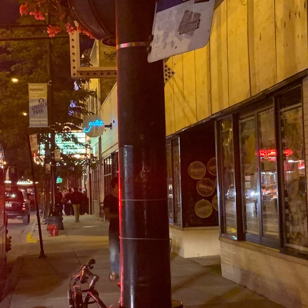 Biograph Theatre - Movie Theater in Chicago