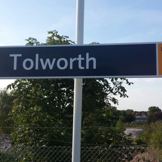 Tolworth Railway Station (TOL) - Kingston Rd.