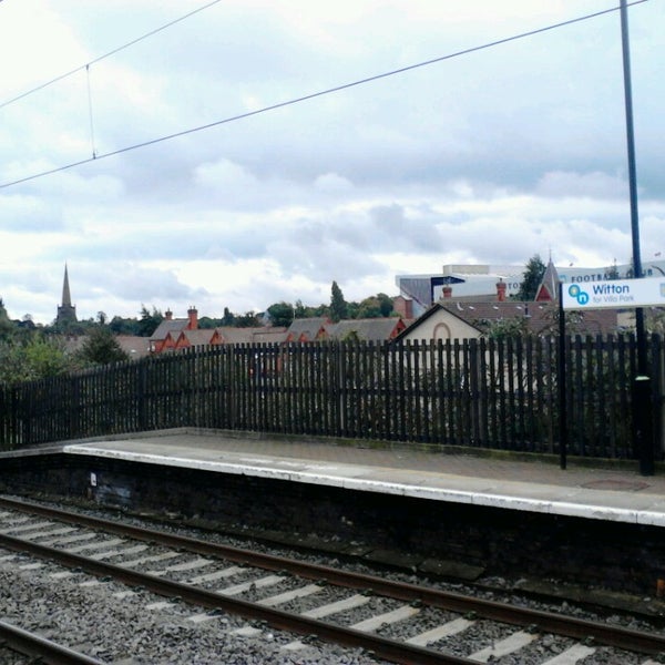 Witton Railway Station (WTT) - Perry Bar - 2 tips from 279 visitors