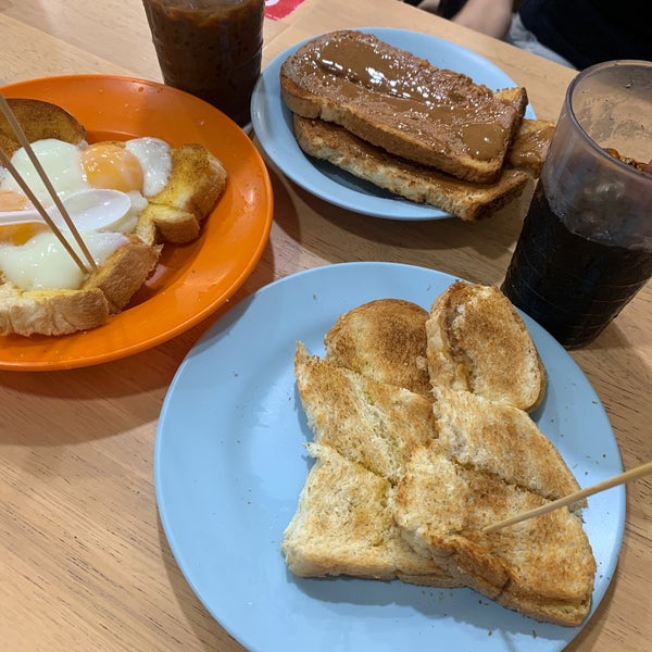 Toh Soon Cafe (多春茶座) - 299 tips from 10155 visitors