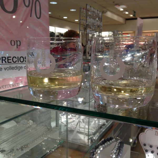 Galeria Inno - Department Store in Binnenstad