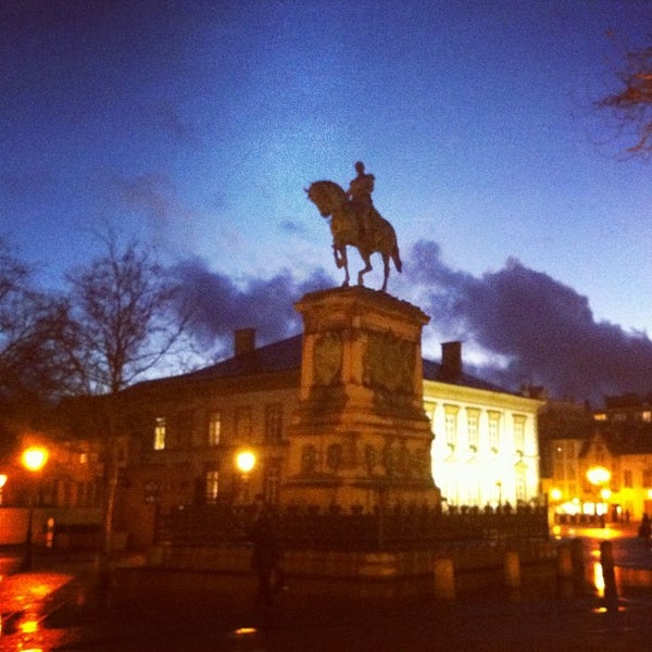 Photos at Place Guillaume II - Knuedler - Plaza in Luxembourg