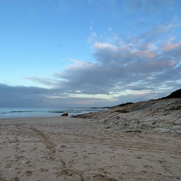 Lookout Beach - 4 tips from 120 visitors