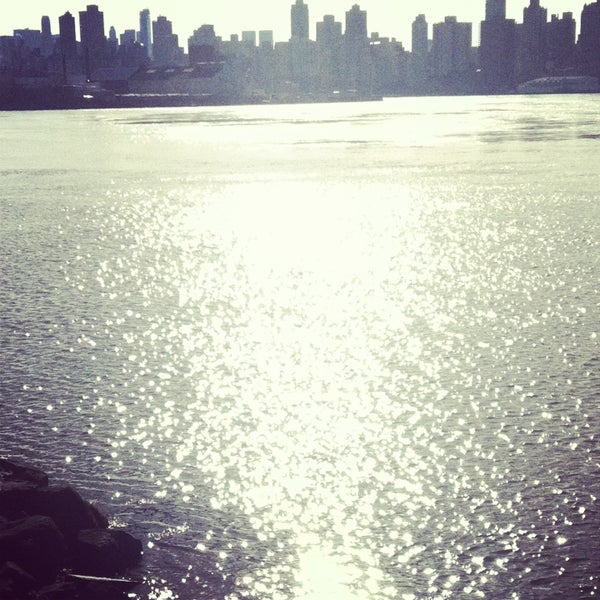The Strip - Astoria Park - Scenic Lookout