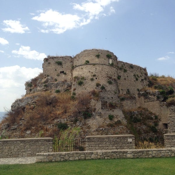 Castello Gerace - Gerace, Calabria