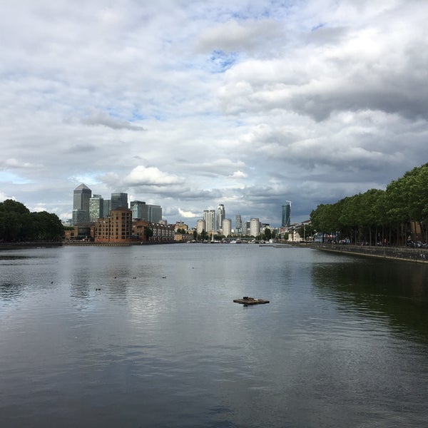 Surrey Docks Watersports Centre - Surrey Docks - Rope St
