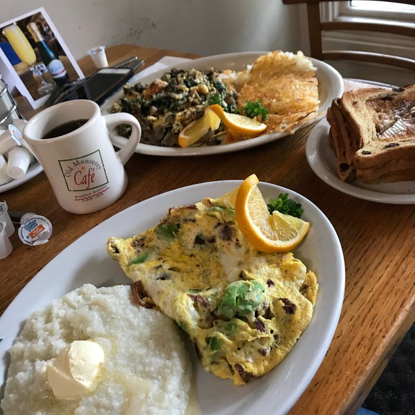 Photos at Old Monterey Cafe - Breakfast Spot in Old Monterey Business ...