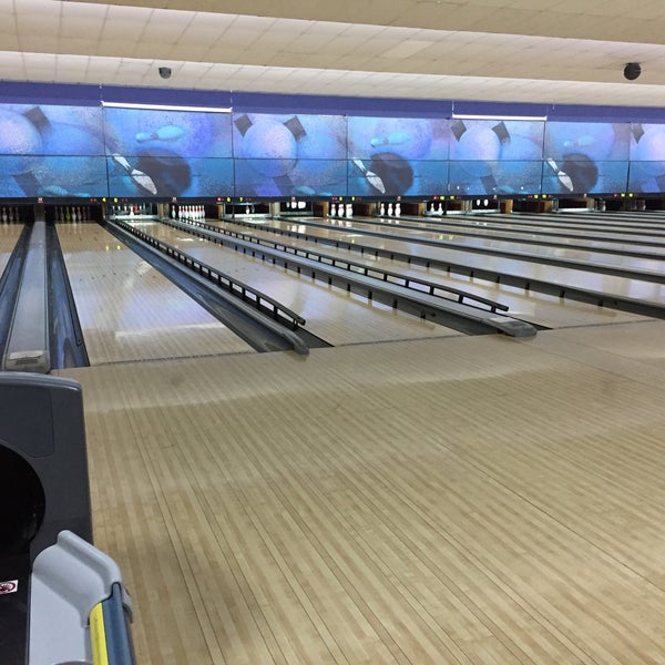 Photos at Sebelen Bowling Center - Piantini - Av. Abraham Lincoln