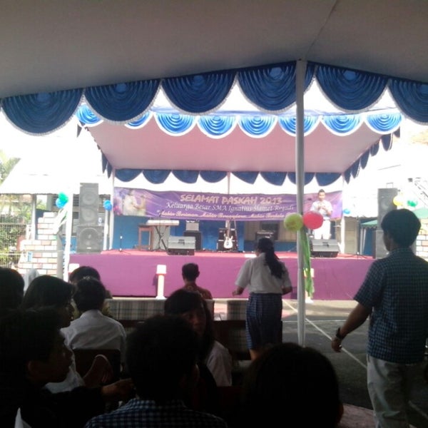 Tk Sd Smp Sma Katolik Ignatius Slamet Riyadi Cijantung Pasar Rebo 0