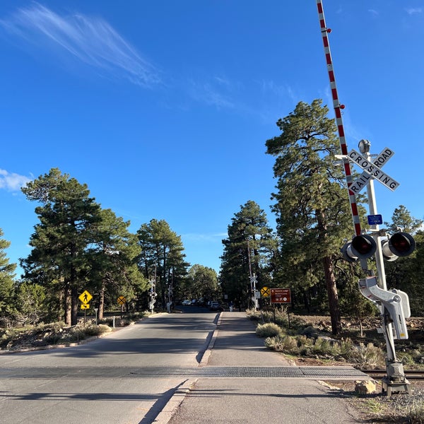 Hermits Rest Route Bus Stop - 4 tips