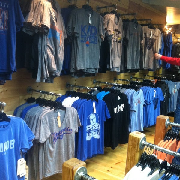 Blue Seven - Boutique in Central Oklahoma City