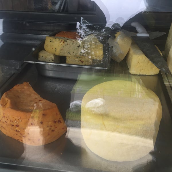 Santa Cruz de Turrialba - 13 tips from 907 visitors