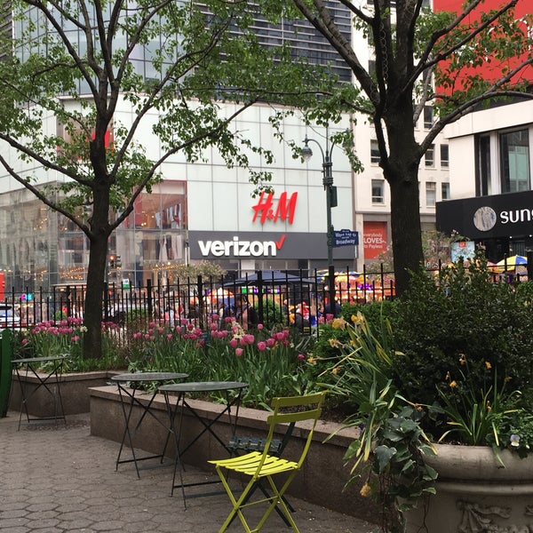 Greeley Square - Koreatown - 968 Avenue of the Americas