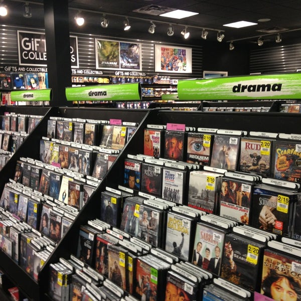 Photos at HMV (Now Closed) - Downtown Toronto - Toronto, ON