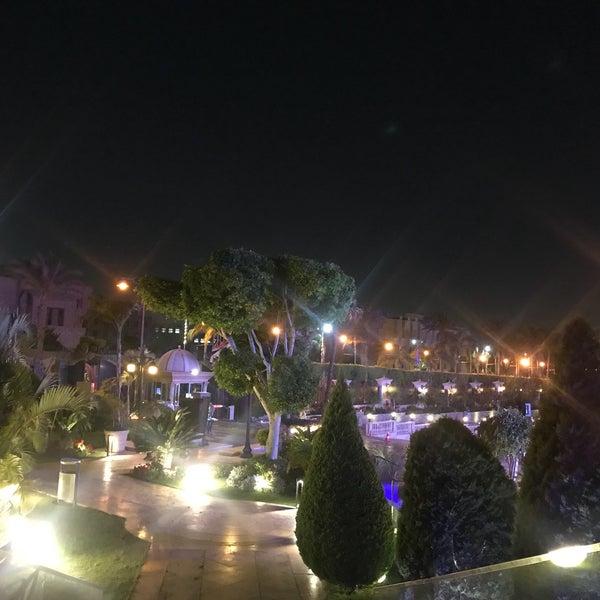 Al Rashdan Mosque | مسجد ال رشدان - Mosque