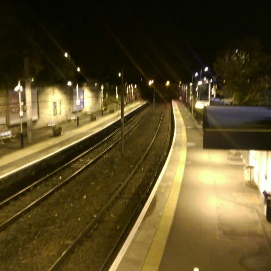 Hamilton Central Railway Station (HNC) - Station Road