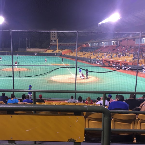 Estadio Roberto Clemente Walker - Baseball Stadium