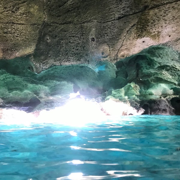 Thunderball Grotto - Well