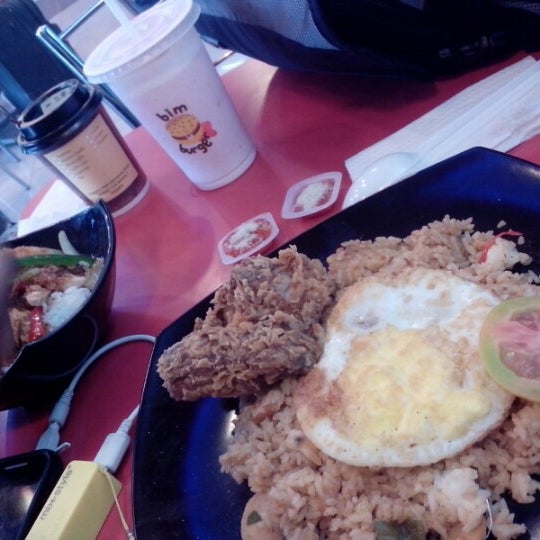 BIM Fried Chicken Terminal 3 Bandara Soekarno Hatta - Terminal 3