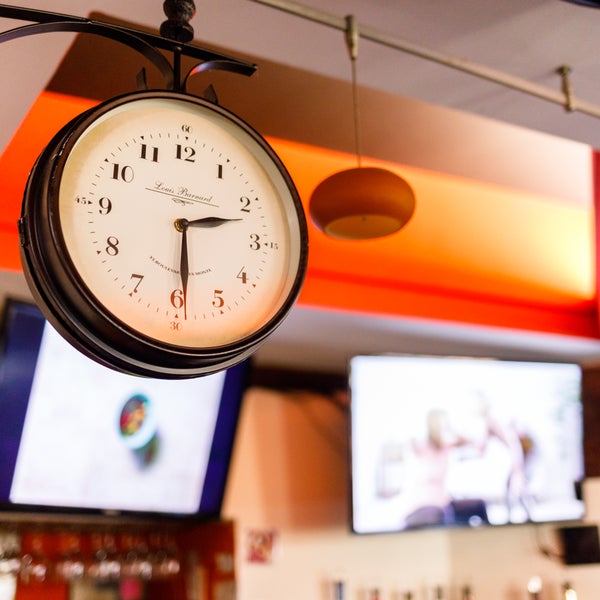 The Olney Tavern - American Restaurant