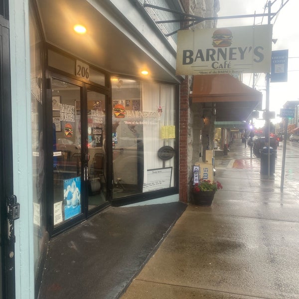 Barney's Cafe - 206 N Main St