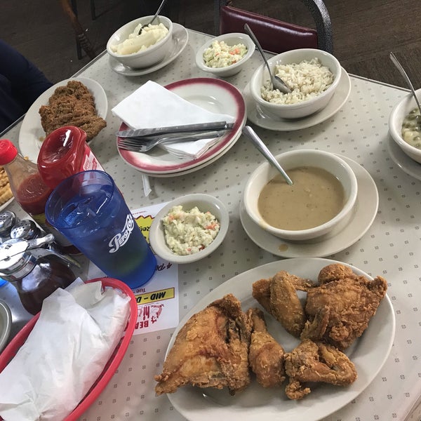 Photos at Beach Road Chicken Dinners - American Restaurant in Jacksonville
