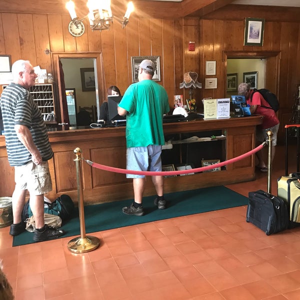 Clewiston Inn - Hotel