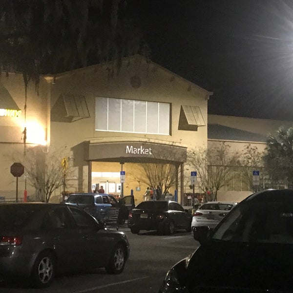 Walmart Supercenter - 508 10th St E