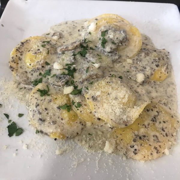 Pappone Trattoria - Italian Restaurant in Madrid