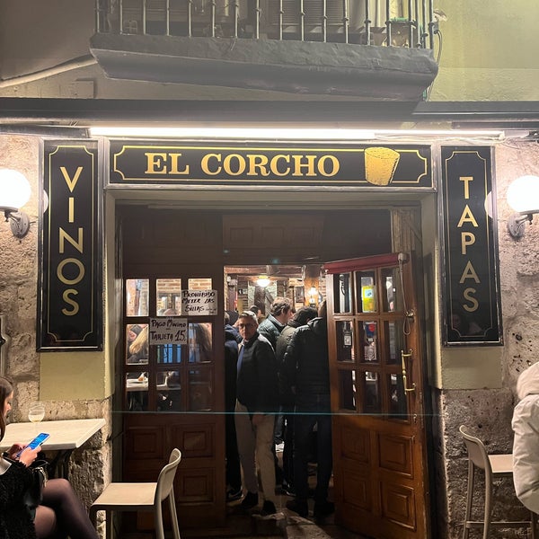 El Corcho - Tapas Restaurant in Centro