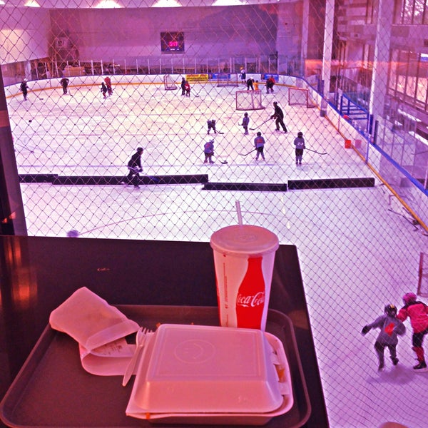 UTC Food Court - University City - 4505 La Jolla Village Dr