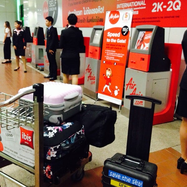 AirAsia - Check-In Area - Airport Service